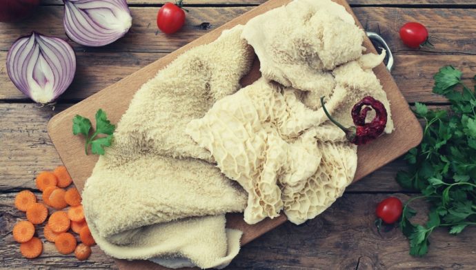 What are Collagen Peptides Powder Made of (And How is it Made?)